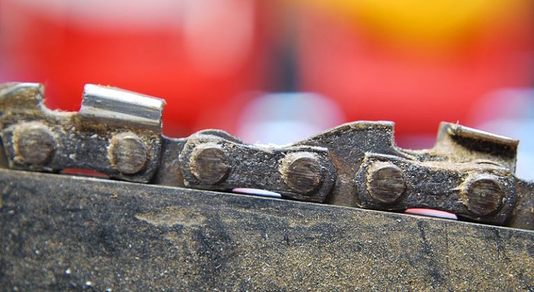 Comment choisir la chaîne de sa tronçonneuse ? - Blog Choukapieces